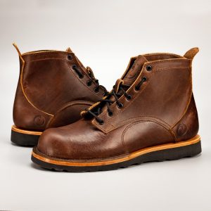 The 16 Best American Made Boots You Should Be Buying (Made in USA ...