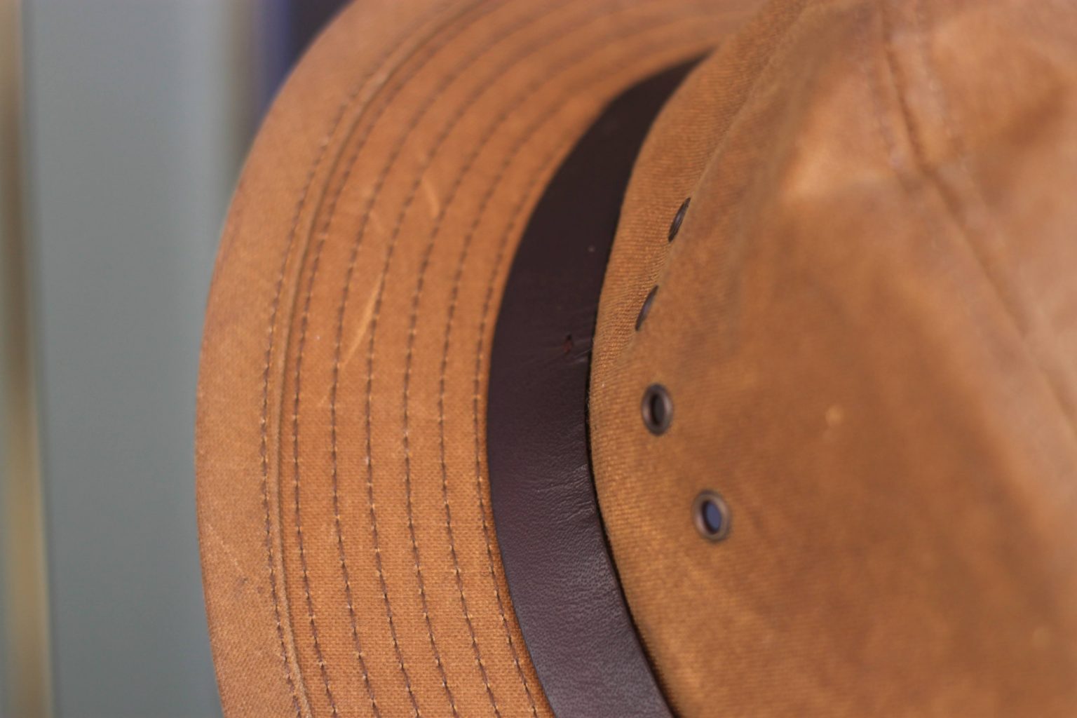 Filson's Tin Cloth Packer Hat Review | Stridewise