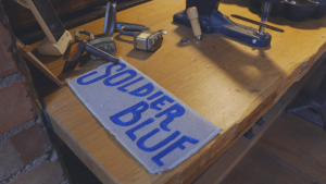 The Best Way to Mend Jeans and the Right Machine for Darning | Stridewise