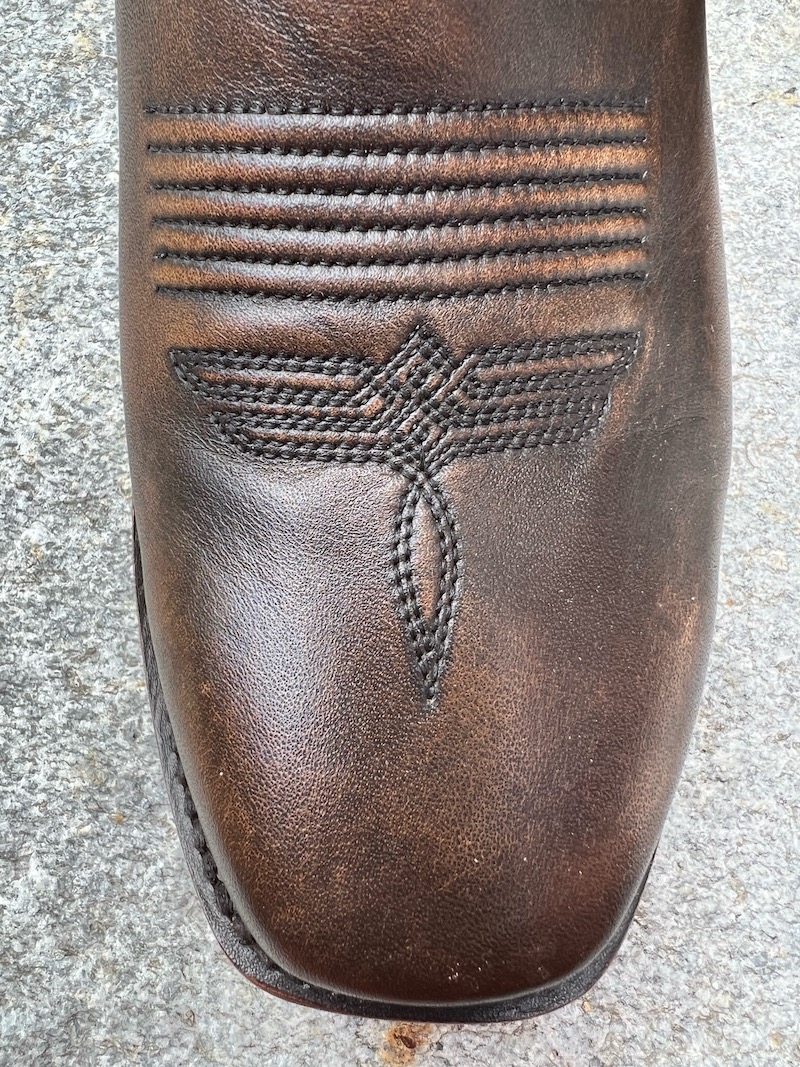 Chisos Boot Review | One Month In the Most Comfortable Cowboy Boots ...