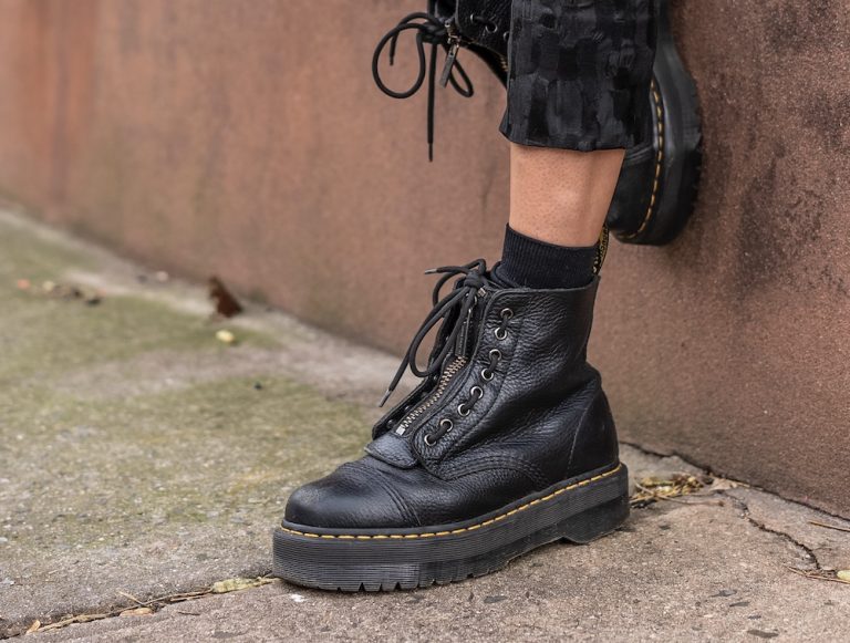 Women's Dr Martens Review | The Sinclair Platform Boots | Stridewise